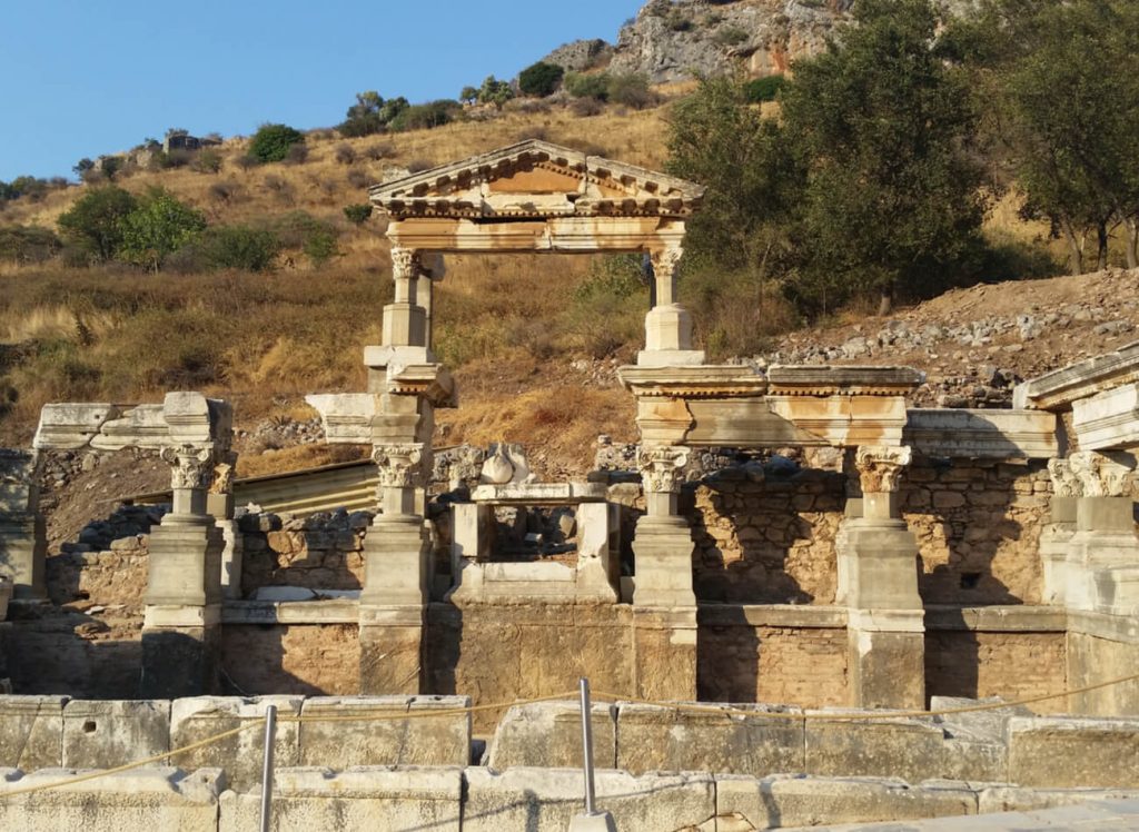 İzmir’de Gezebileceğiniz En Güzel Antik Kentler | Blog